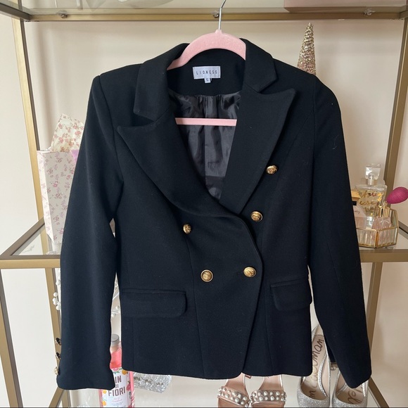 Lioness | Jackets & Coats | Lioness Palermo Black Blazer S | Poshmark